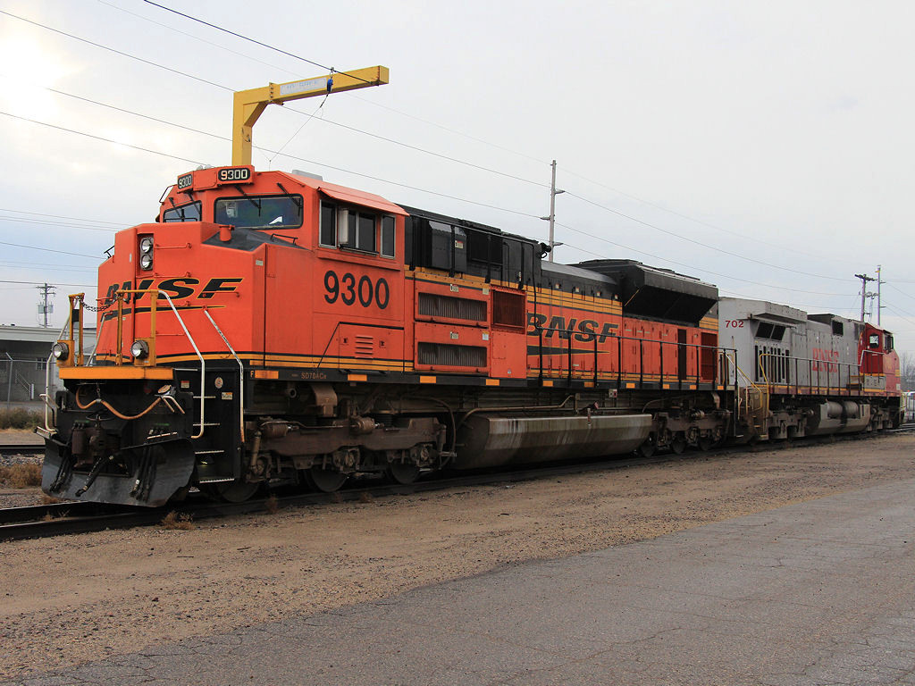 BNSF 9300